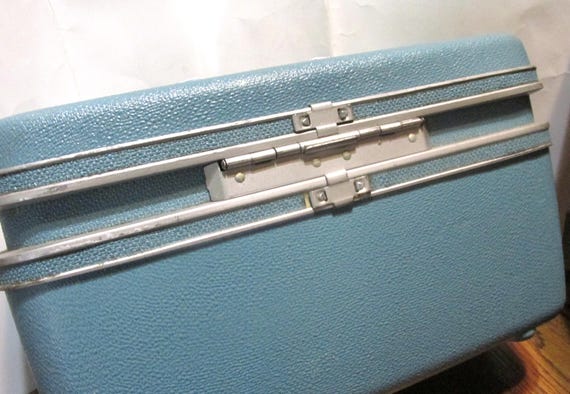 Samsonite 1958 Silhouette Hard Shell Train Case, Make… - Gem