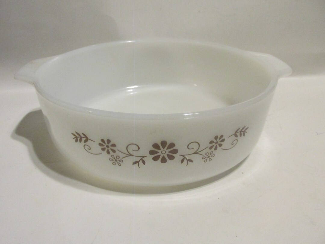 Pyo O Rey Dynaware Brown Daisy Milk Glass 8-inch Mixing Bowl - Etsy