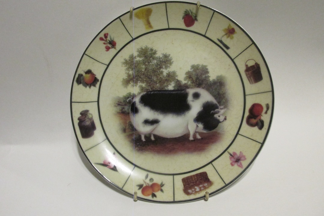 Farmhouse Pig Collectors Kitchen Wall Decor Pig Plate With Wall Display ...