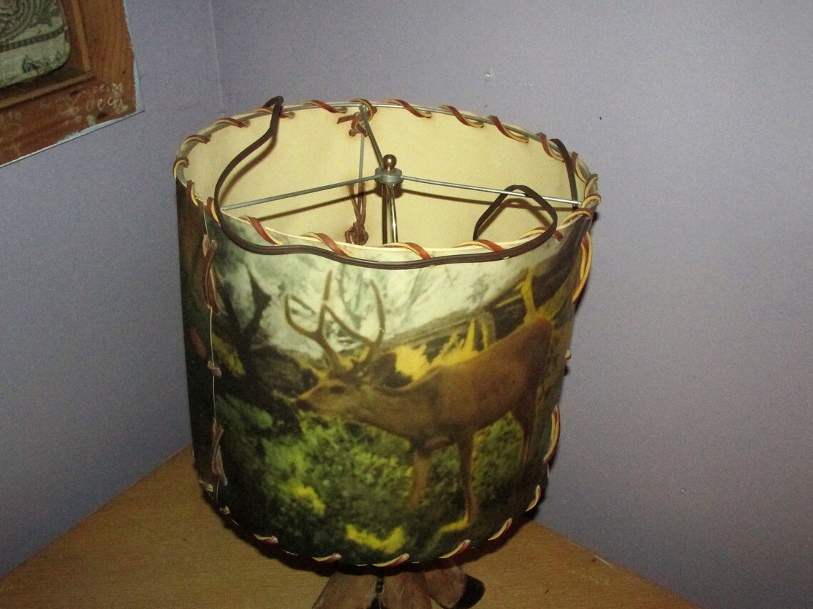 Deer Elk Taxidermy Footed Lamp, Hunting, Lodge, Cabin, Man Cave / WORKS ...