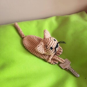 Crochet Cat Key Cover Pattern: Amigurumi Kitty Keychain (PDF Pattern ...