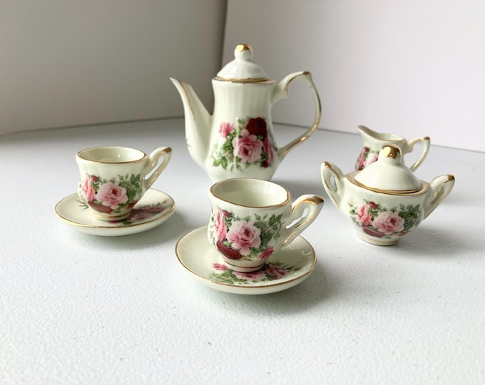 Vintage Child Doll Toy Tea Set Porcelain Tea Pot Creamer Sugar Bowl Tea ...