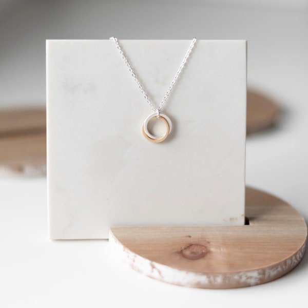Two Rings Necklace - Etsy
