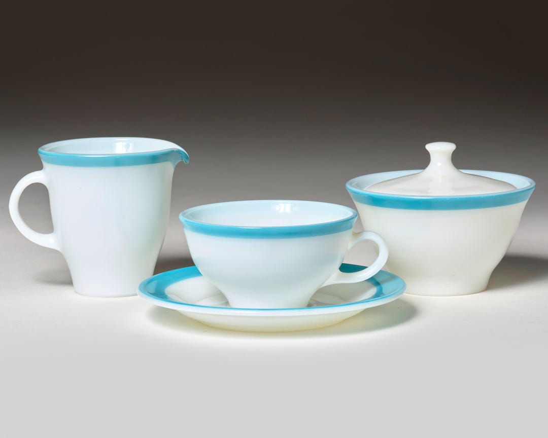 Vintage Pyrex Milk Glass Tea Cups and Saucers With Turquoise Aqua Blue ...
