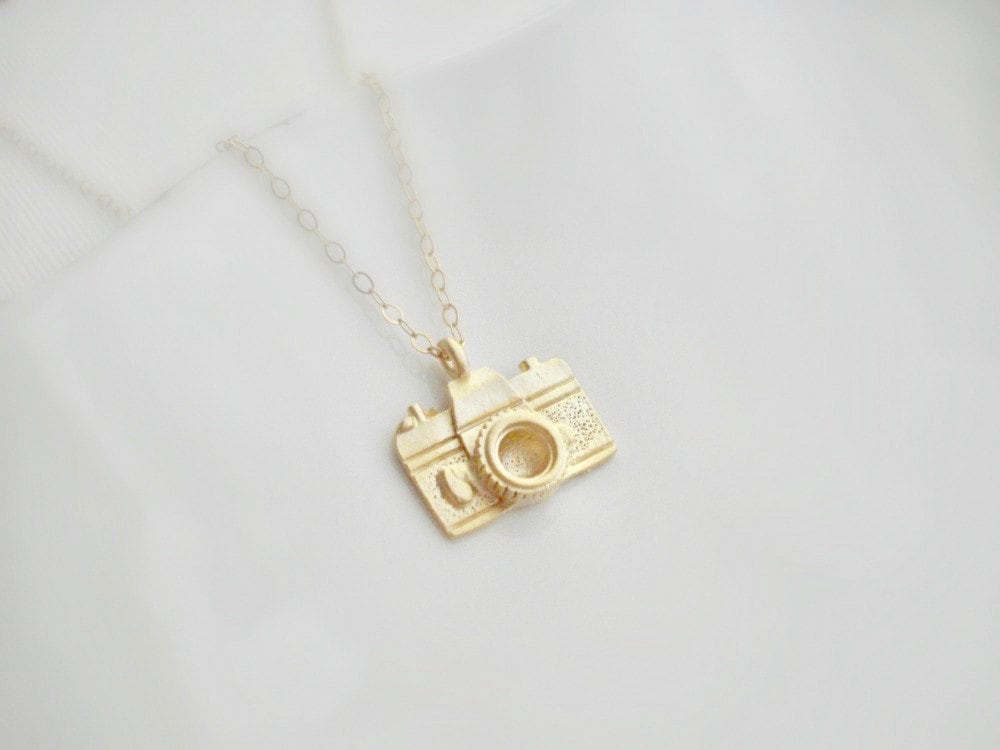 Little Camera Necklace in Gold or Silver Gift for - Etsy