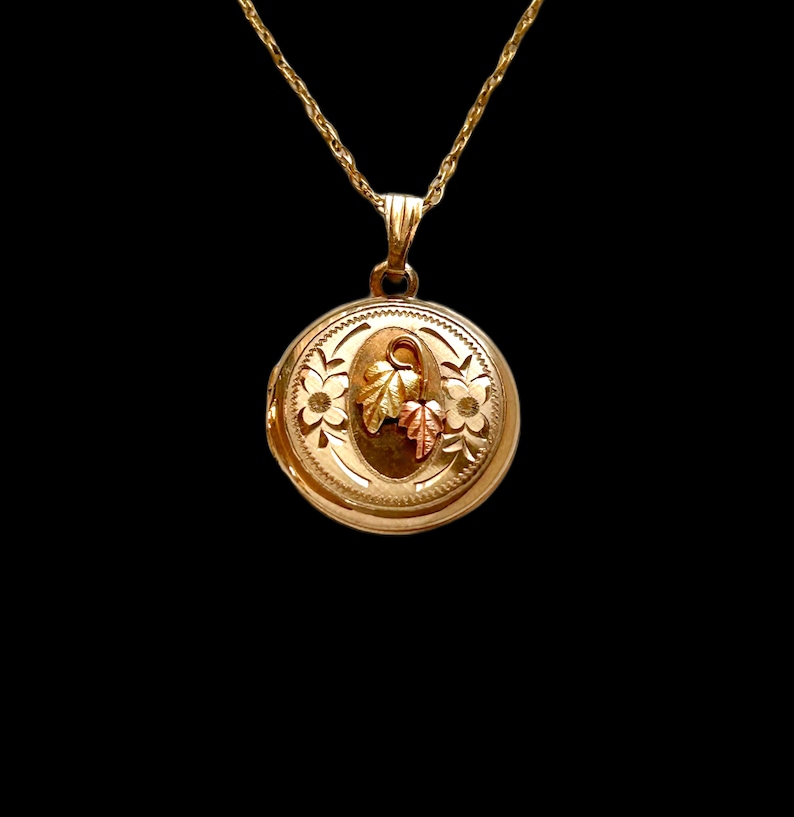Vintage 1980s 14k Gold Locket Coleman Black Hills Gold Tri-color 10K 12K Solid Gold Mini Locket ...