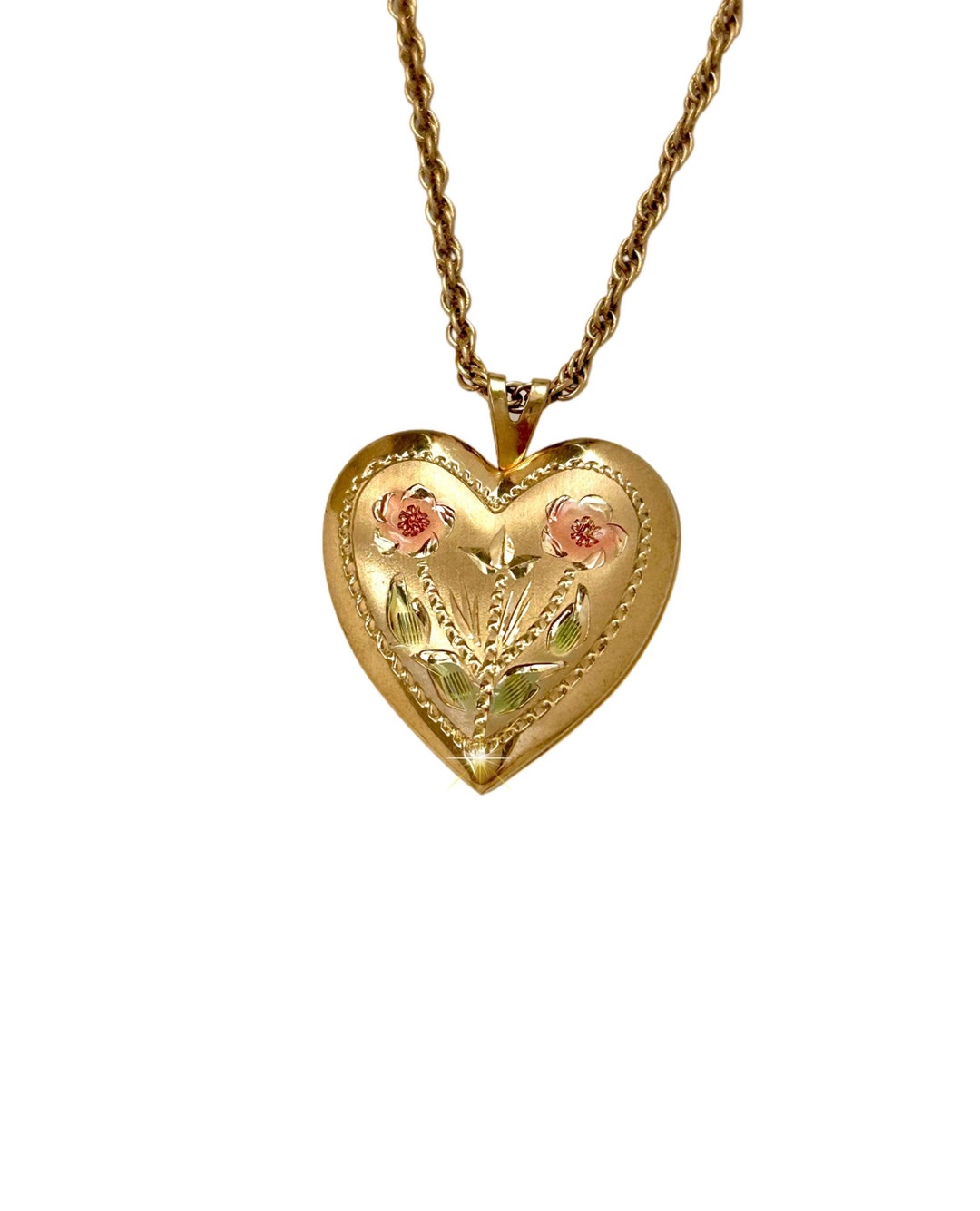 Vintage 1950s Heart Locket 14k Gold Hand Engraved Flower PPC Art Deco ...