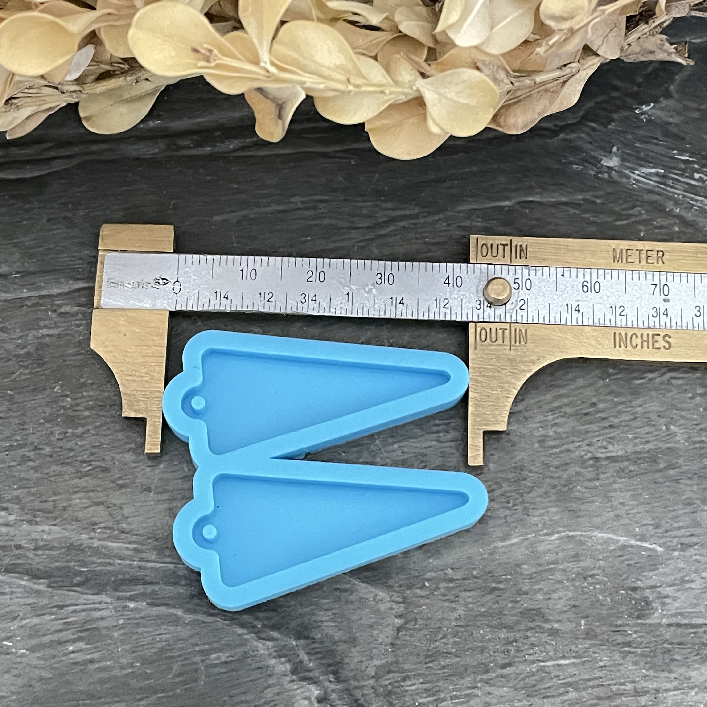 Triangle Silicone Resin Mold. Resin Molds Silicone. Mold for Jewelry ...