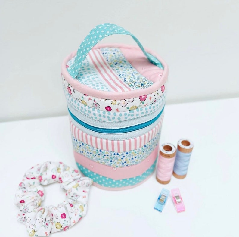 Berry Carry All Case | PDF Pattern - Etsy