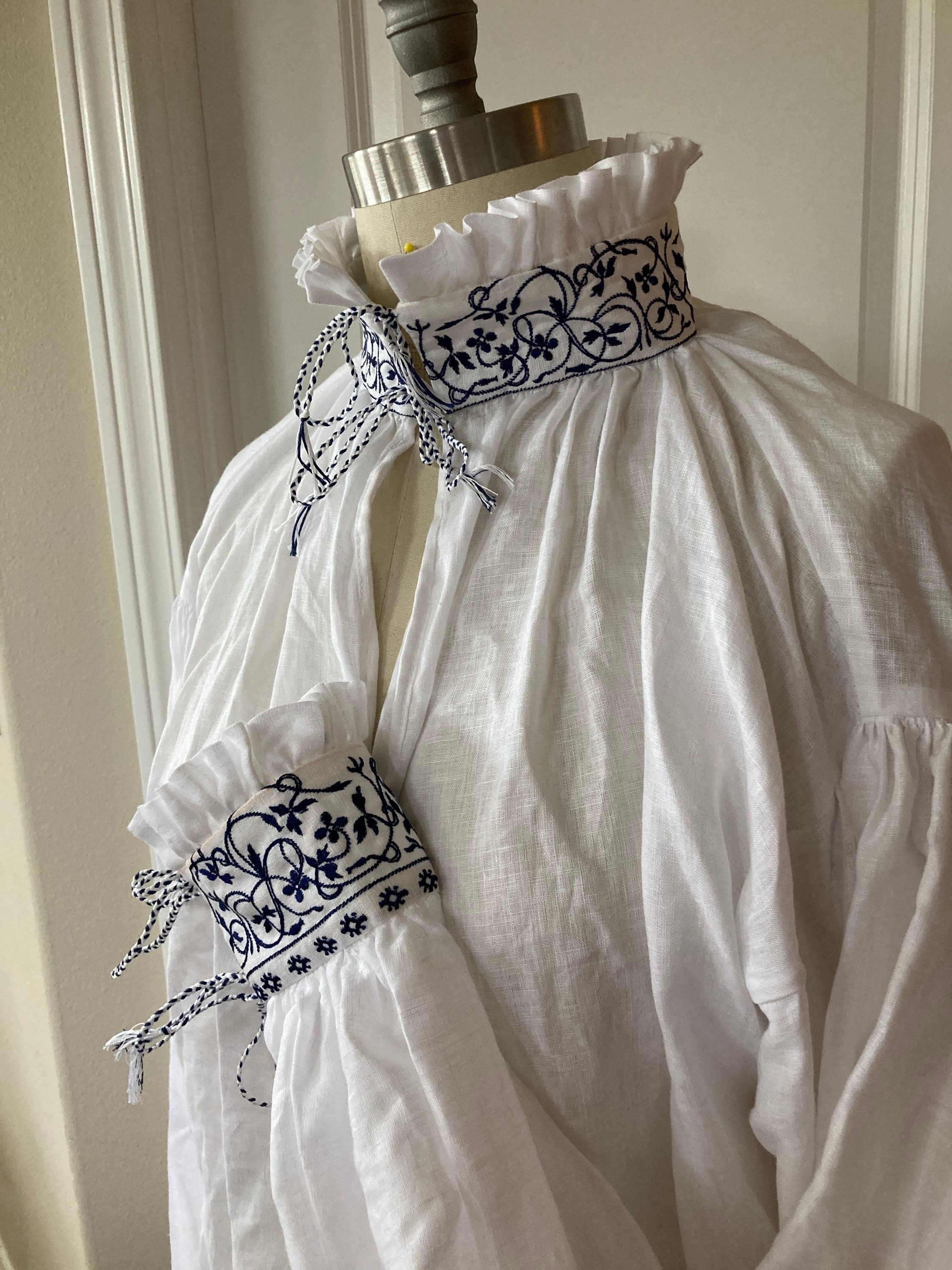Mid-Thigh Length, 100% ITALIAN HANDKERCHIEF Linen Unisex Renaissance ...