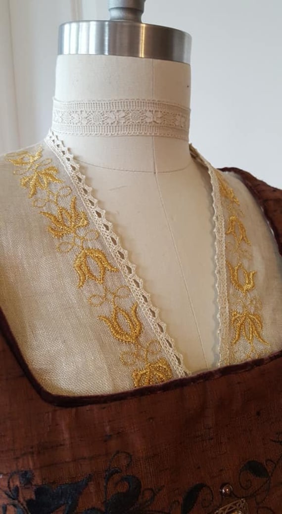 16th Century Elizabethan - DesignsFromTime