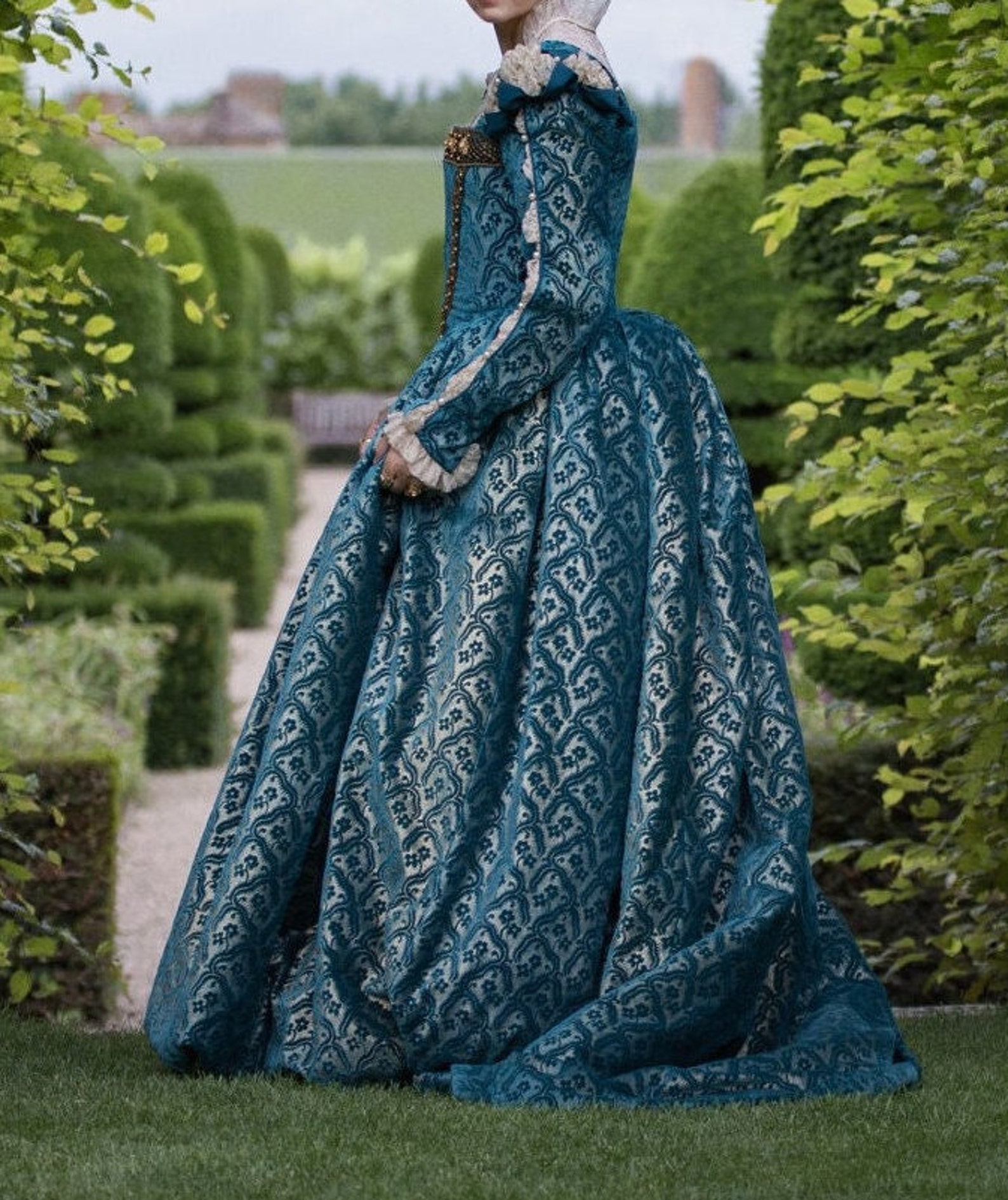 Women's Renaissance Dress, Catherine De Medici, Tudor, Elizabethan ...