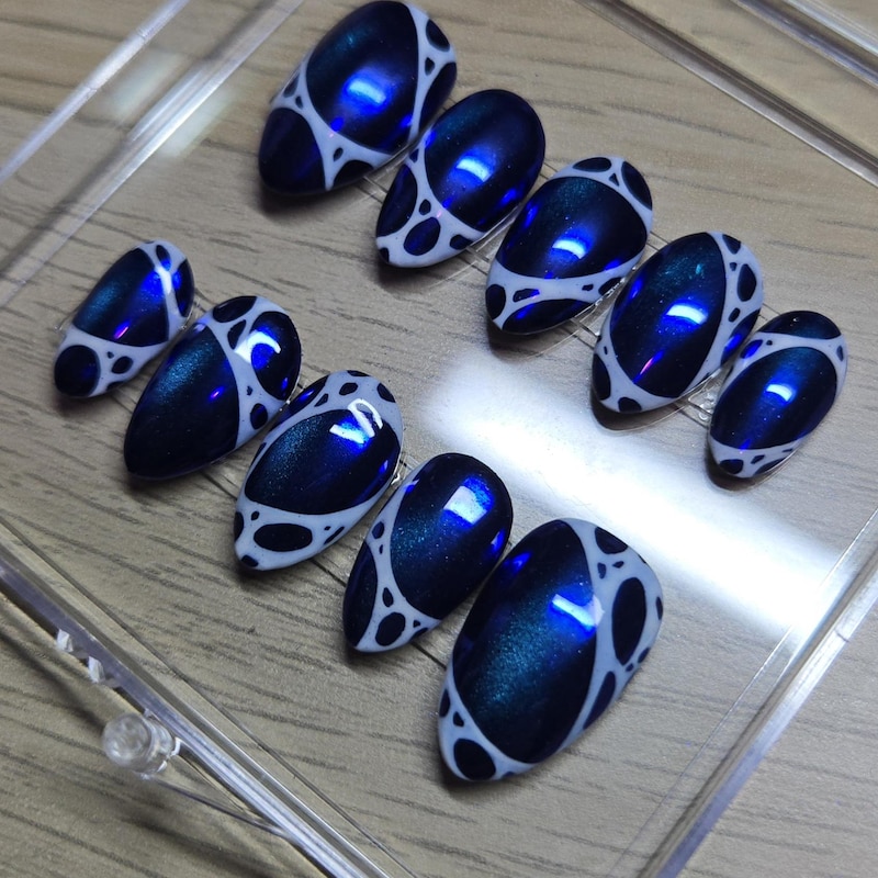 Arcane Jinx Nails - Etsy