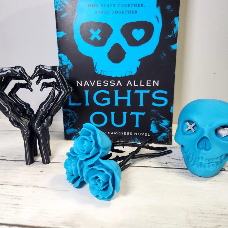 Lights Out Navessa Allen Mask - Etsy