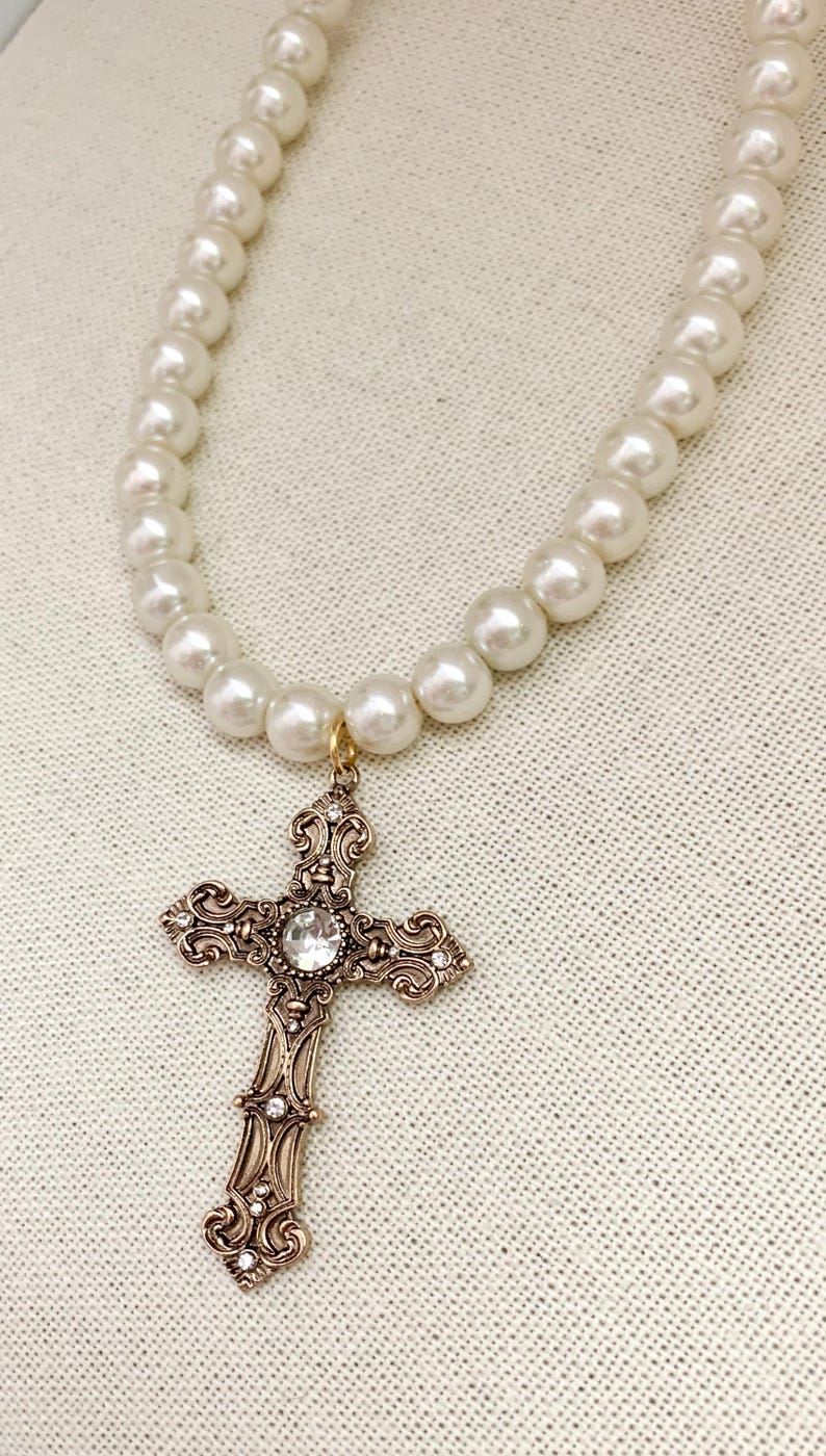 FINAL QUANTITY Queen Elizabeth Tudors Gold Cross Crystal Cream Pearl ...