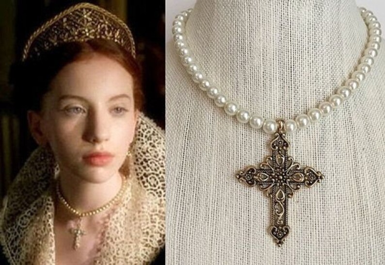 Queen Elizabeth Large Antique Gold Cross Cream Pearl Anne Boleyn ...