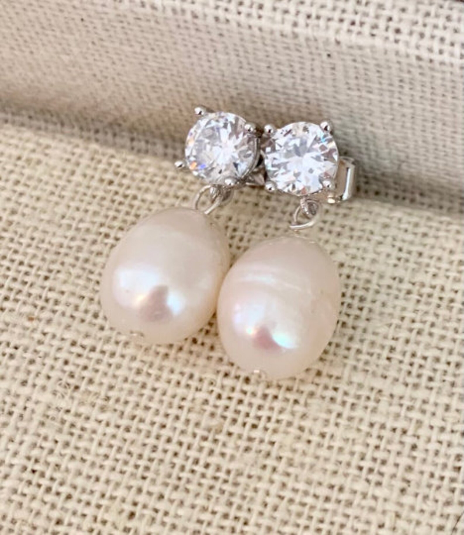 Kate Middleton Genuine White Oval Freshwater Pearl Drop Earrings Silver ...