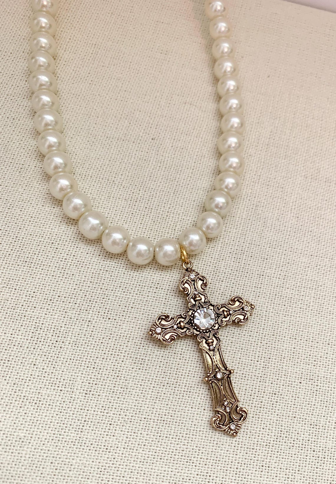 FINAL QUANTITY Queen Elizabeth Tudors Gold Cross Crystal Cream Pearl ...