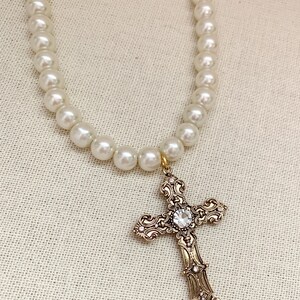 Queen Elizabeth Tudors Gold Cross Crystal Cream Pearl Anne Boleyn ...