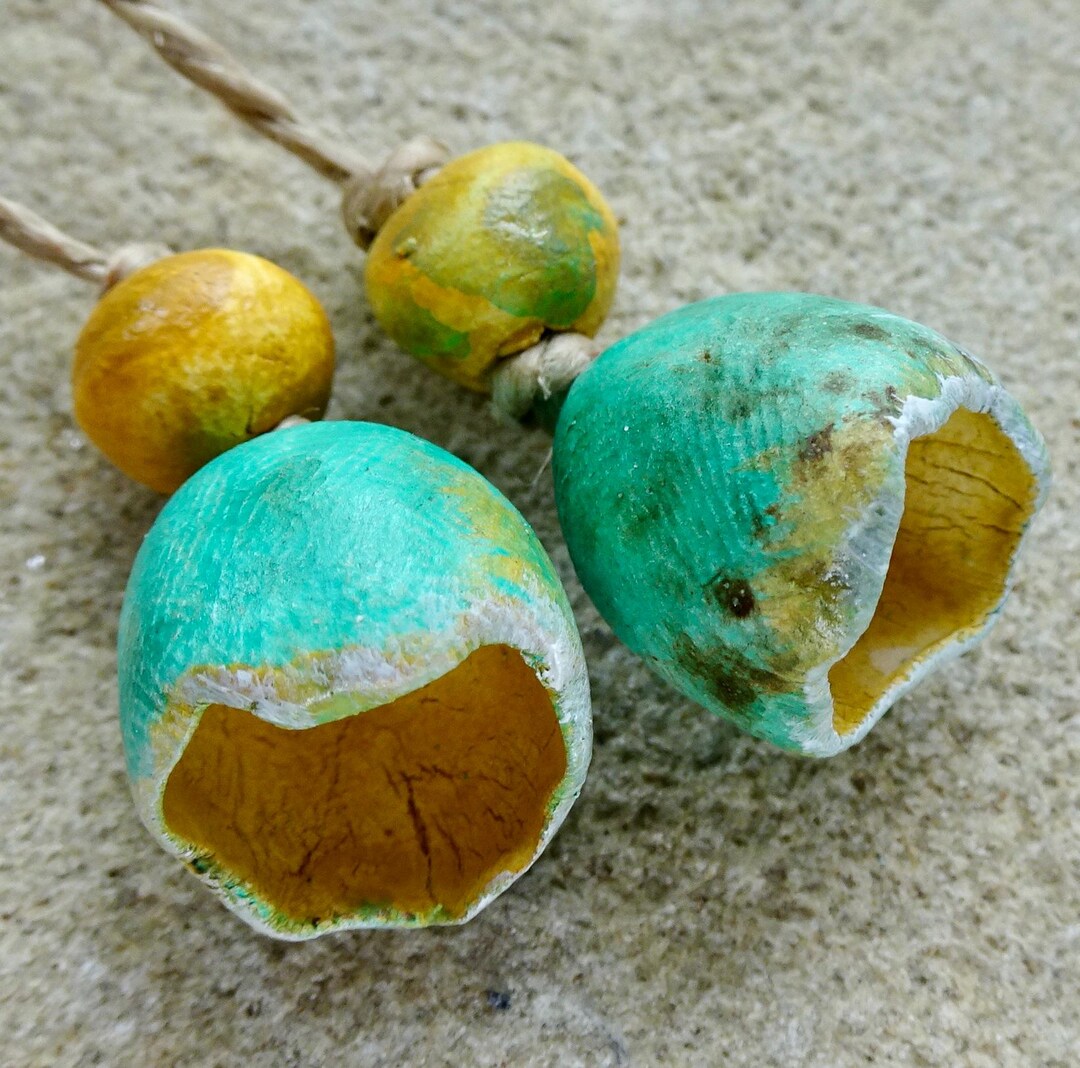 PAIR Summer Shell Beach Textured Pod Flower Bead Turquoise Aqua Yellow ...