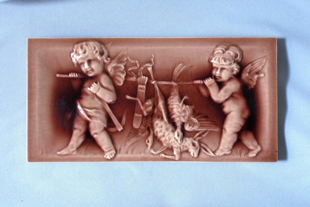 Cambridge Tile Putti or Cherubs Coming Home From the Hunt - Etsy