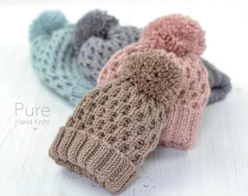 KNITTING PATTERN Aston Bobble Hat - Etsy