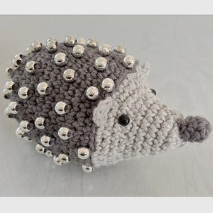 Beaded Crochet Fidget Hedgehog Pattern + Printable Hang Tags, Hedgehog ...
