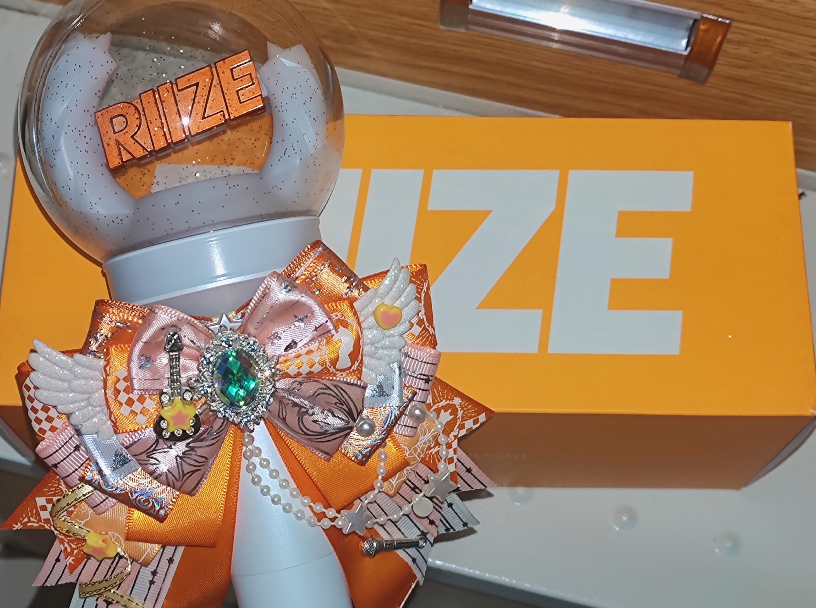 RIIZE Lightstick Ribbon Bow Orange, Kpop Decoration, Bow Tie, Keychain ...