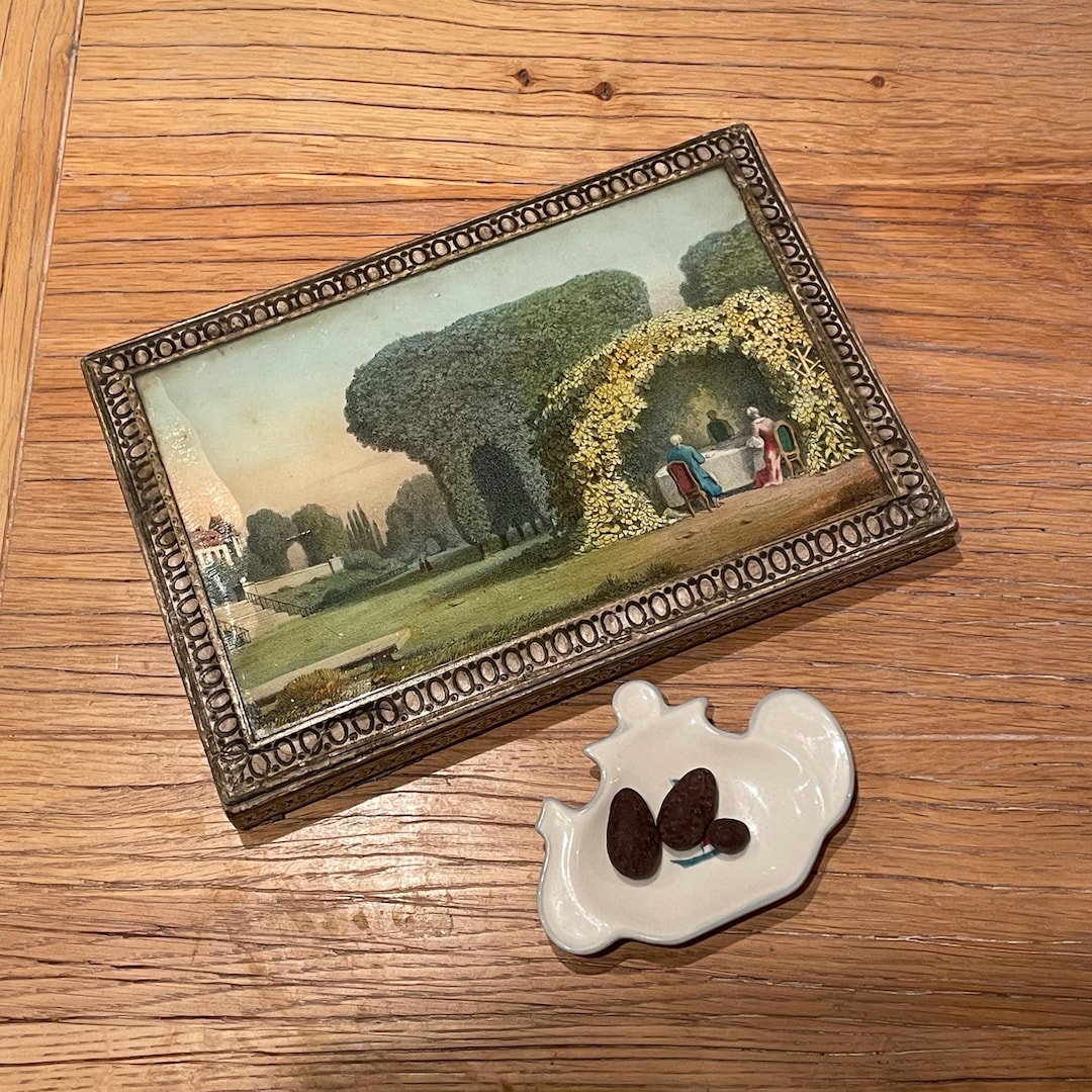 KA782 Antique French Chocolate Box, Napoleonic Chateau Grotto Scene - Etsy