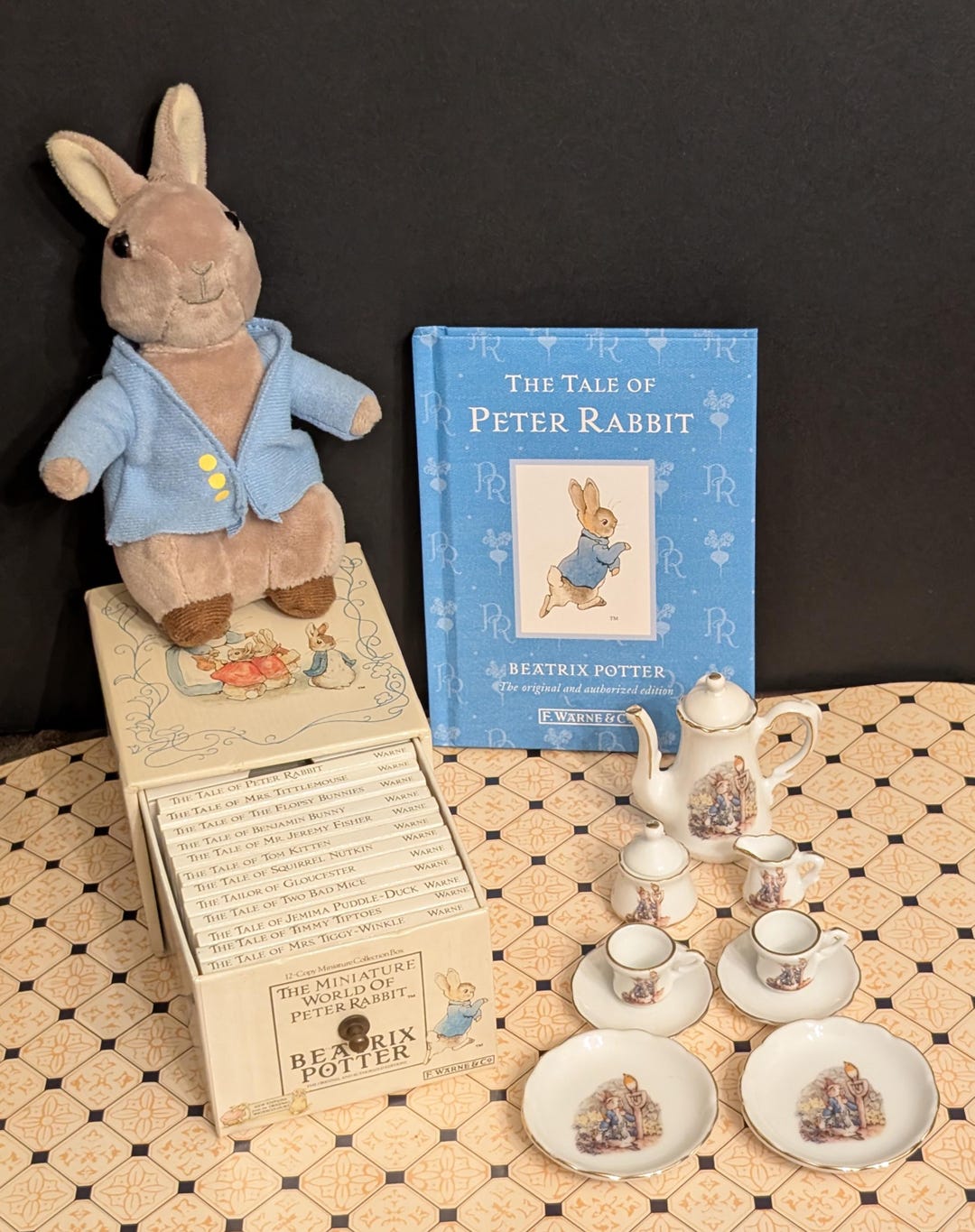 Vintage Beatrix Potter Tea Party Setting: Tea Set~rabbit W Book~12 ...