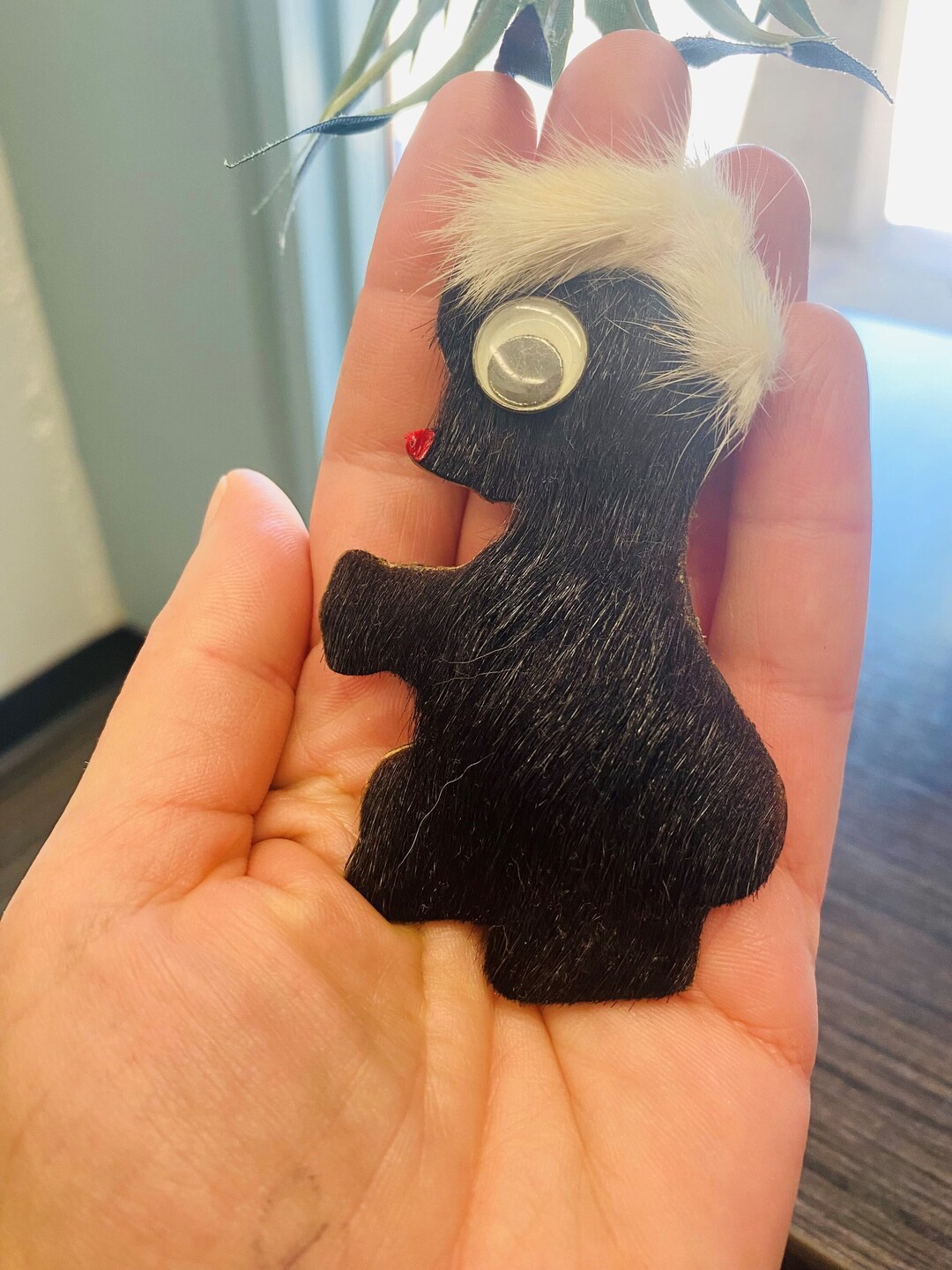 Adorable Vintage Skunk Brooch - 60's - 70's Era - Etsy