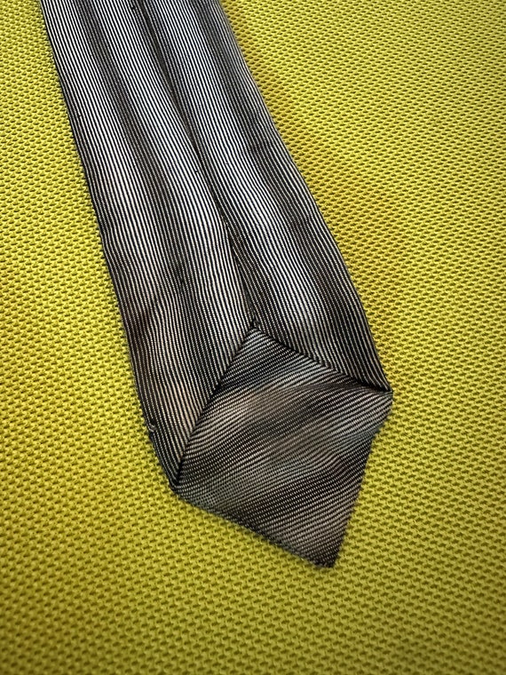 1960's Sharkskin Tie - Monogram J - MOD - Gem