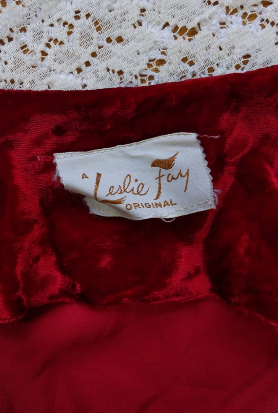 Sexy Slinky Vintage 70s Dark Red Crushed Velvet Cropp… - Gem