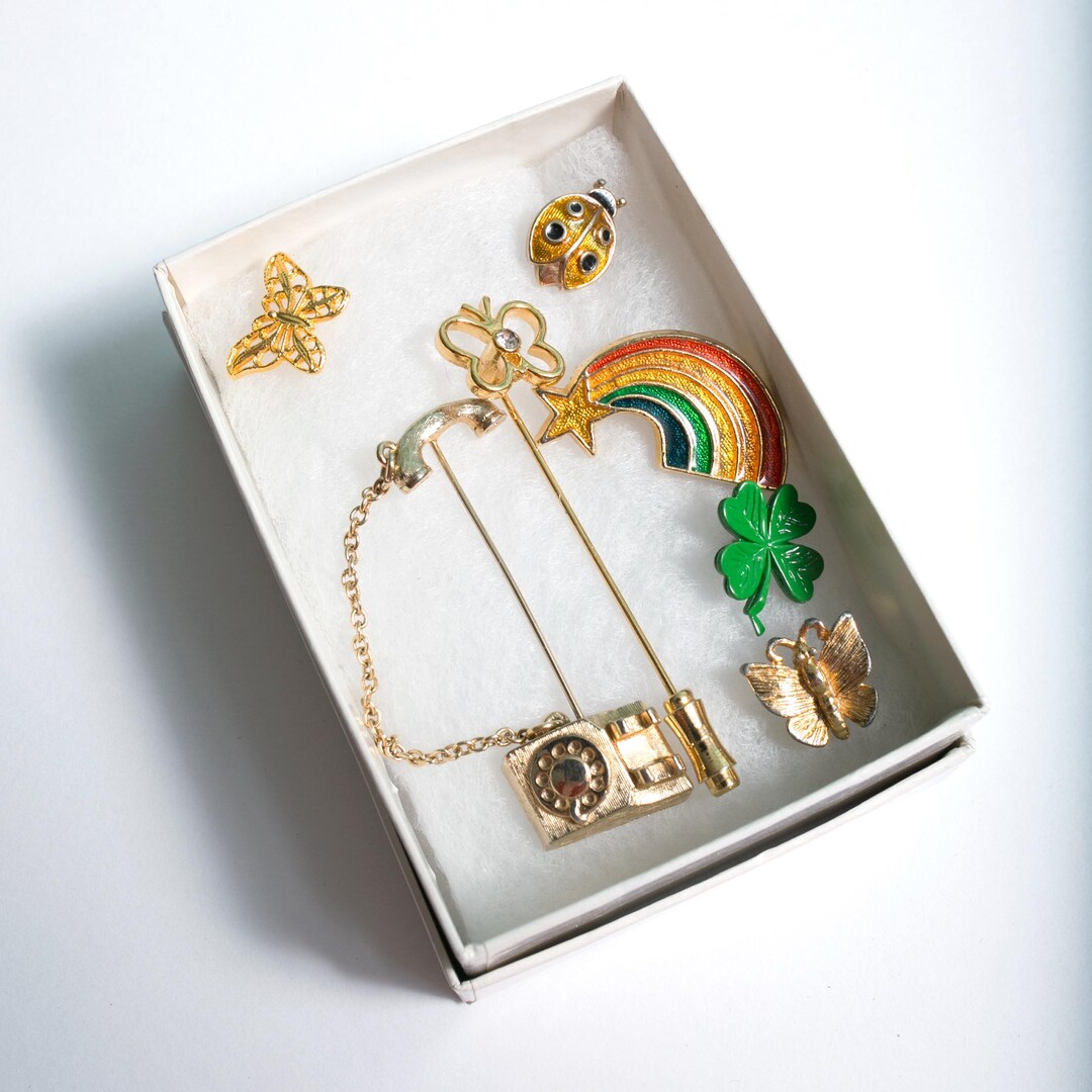 Vintage Pop Culture Icons Tiny Pins & Hat Pin Collection - Set of 7 - Etsy