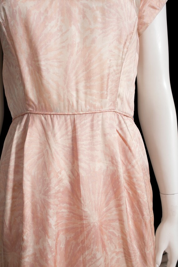 Lovely Vintage 50s 60s Light Pink Fireworks Pattern H… - Gem