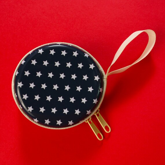 Adorable Vintage 70s Blue & White Star Clamshell Styl… - Gem