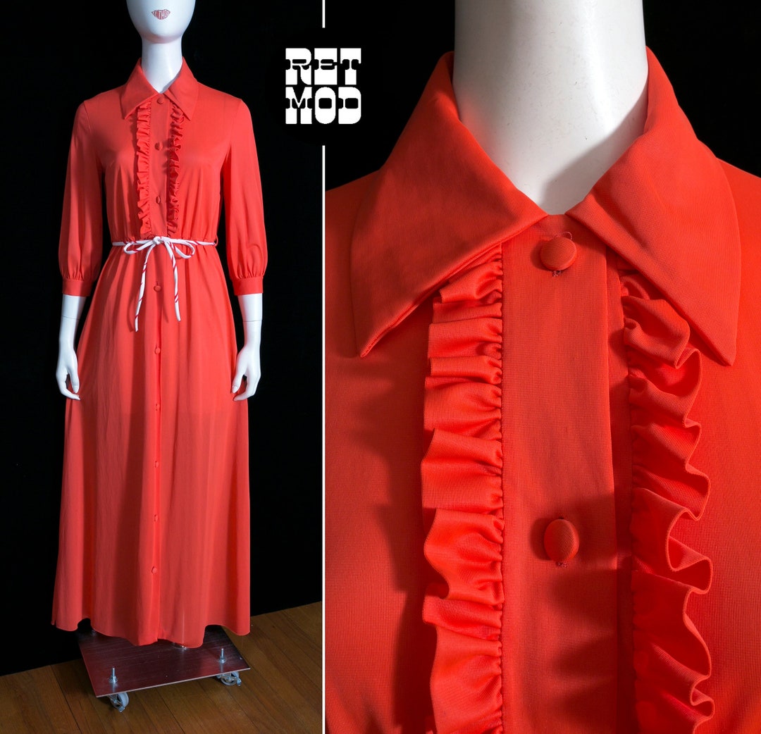 Fun Vintage 60s 70s Orangy-red Collared Long Sleeve Long Nightgown Robe ...