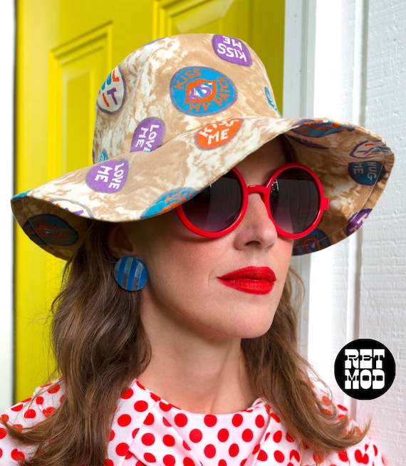 KISS MY PATCH Vintage 60s 70s Iconic Collectors' Nove… - Gem