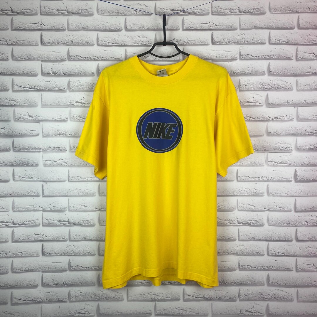 Nike Big Logo Red Label Vintage Tee 90s - Etsy