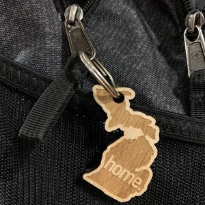 State of Michigan Keychain Home Key Ring Holder Bag Tag Laser Engraved ...