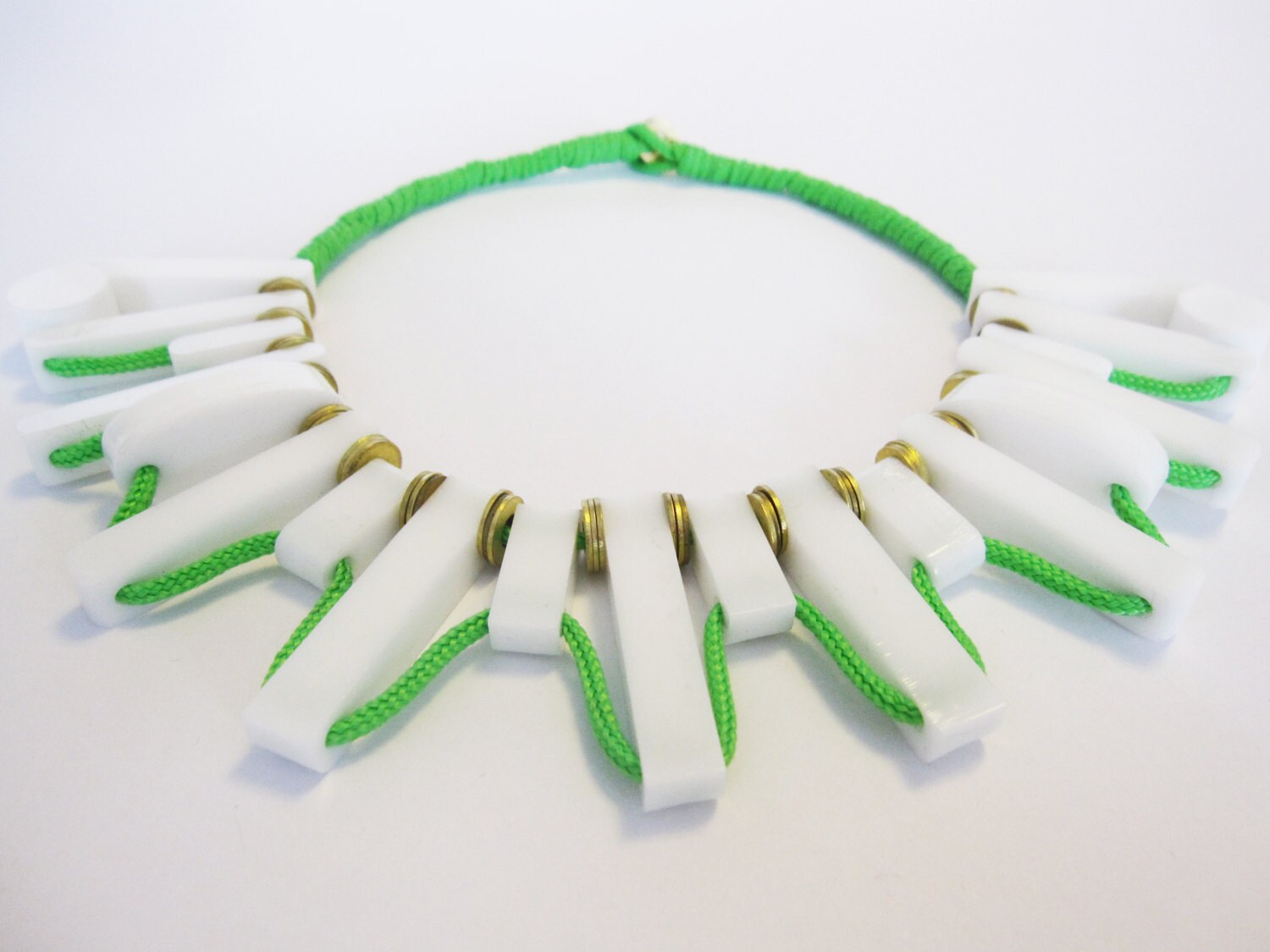 Future Ruff No.4 Reclaimed Acrylic Necklace White Eco Sustainable ...