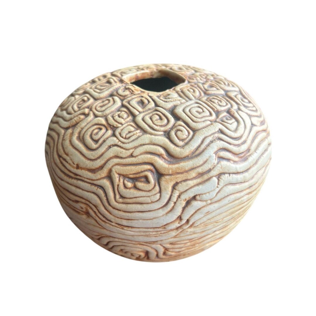 Rare- Coil Built Ceramic Pot by Malaysian Handicrafts. - Etsy