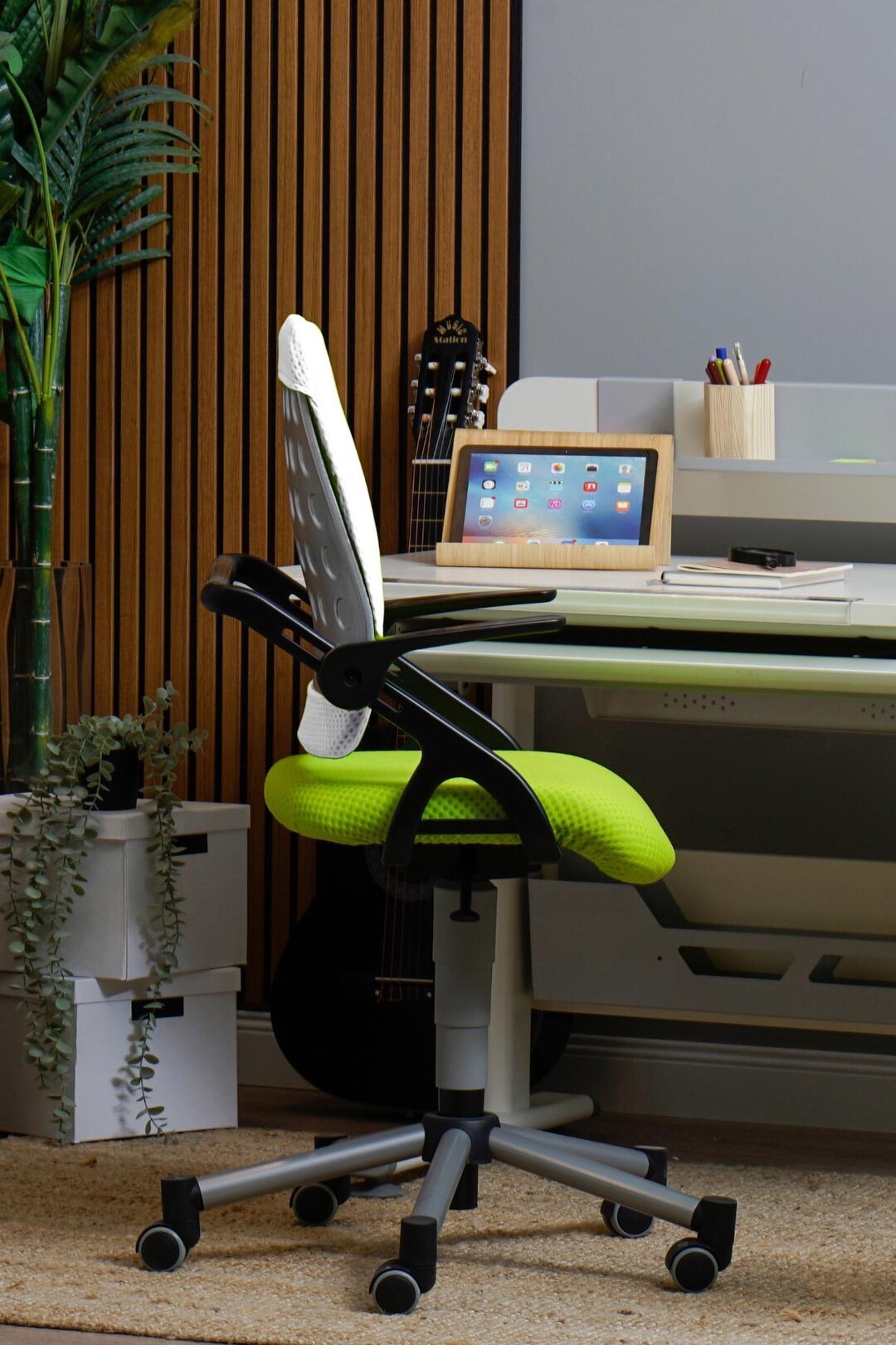 Creo Mobili Height and Back Adjustable Vega Desk Chair, Armless and ...