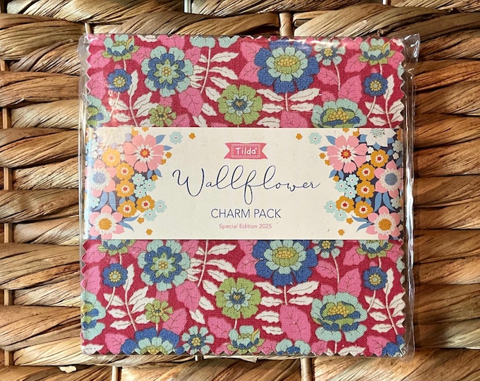 Tilda Wallflower 5” Charm Pack of 40 Squares, Two of Each Design - Etsy