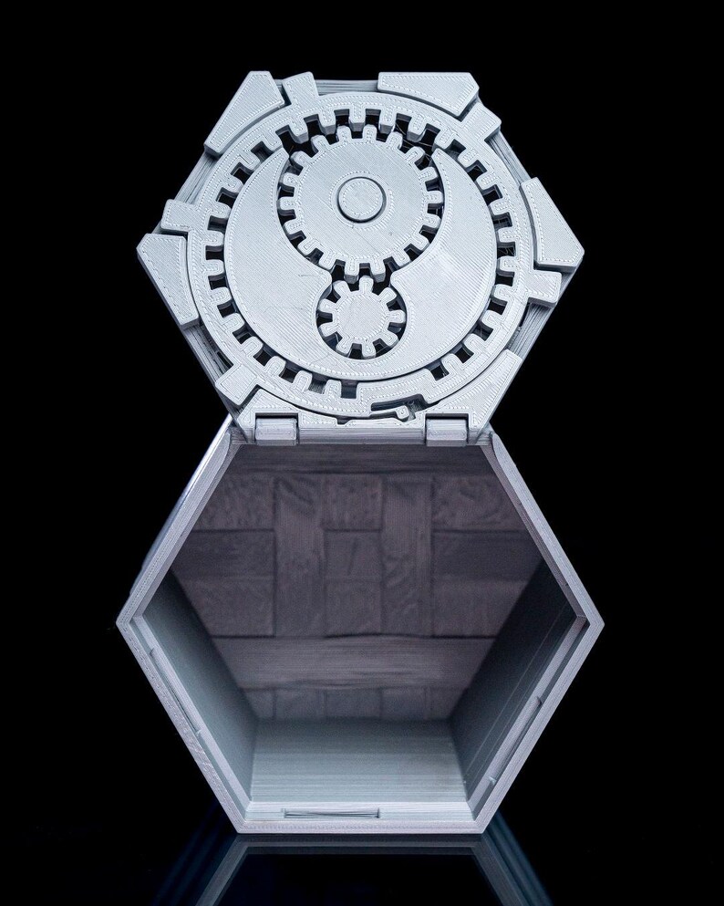 Geared Hexagonal Box – Mechanical Twist-open Gift Box | Steampunk ...