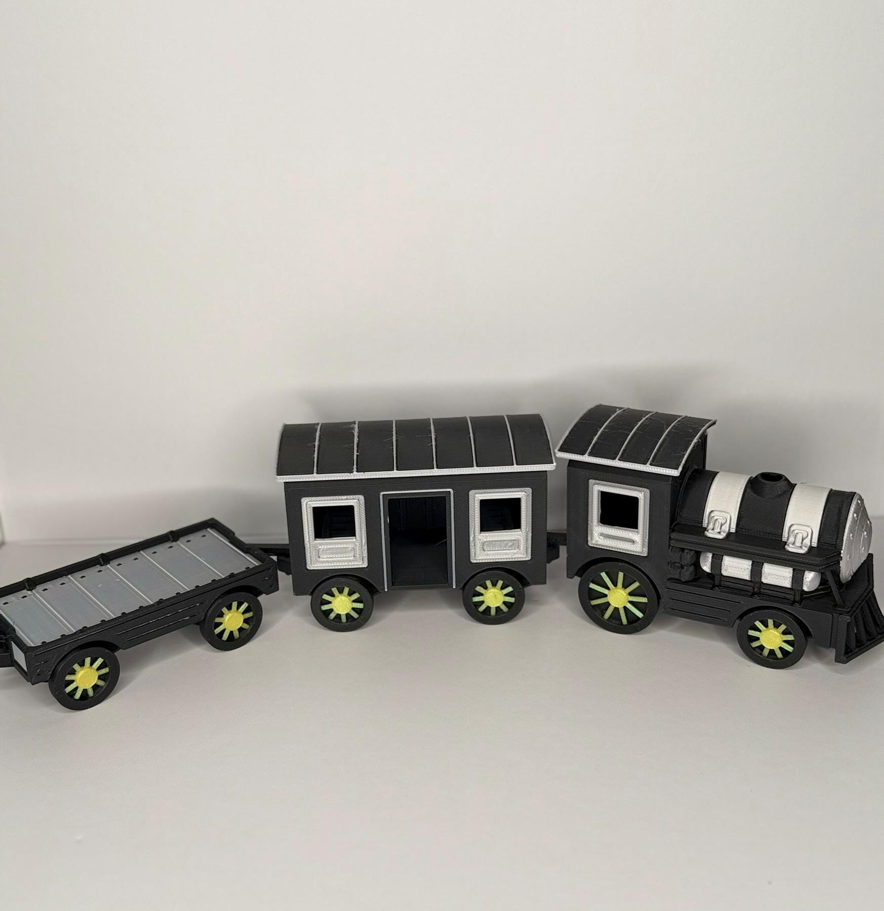Miniature Rolling Toy Train Set With Engine, Passenger & Cargo Cars for ...