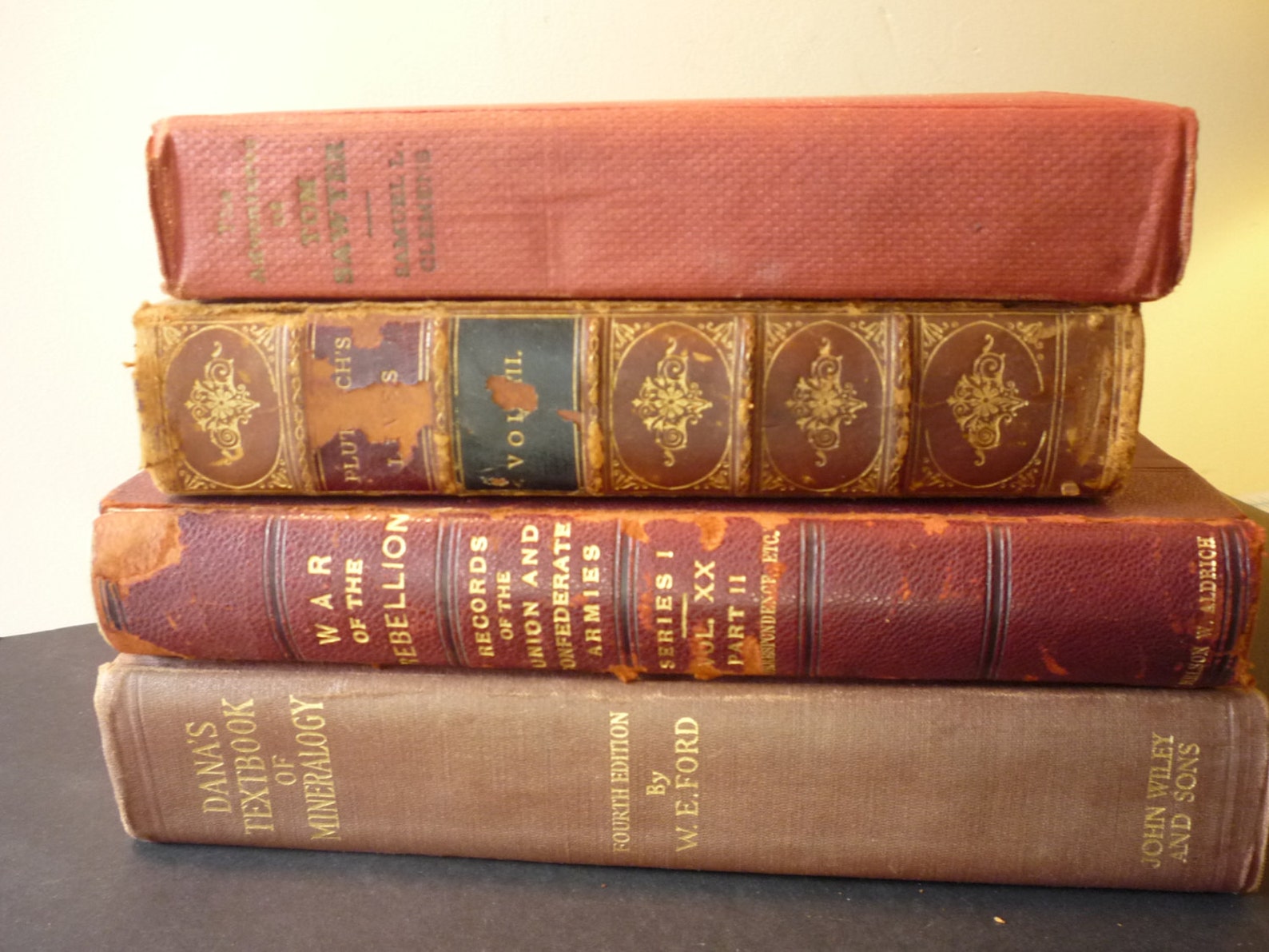 Premium Book Subscription 3 Month Vintage Book Box Great Gift for ...