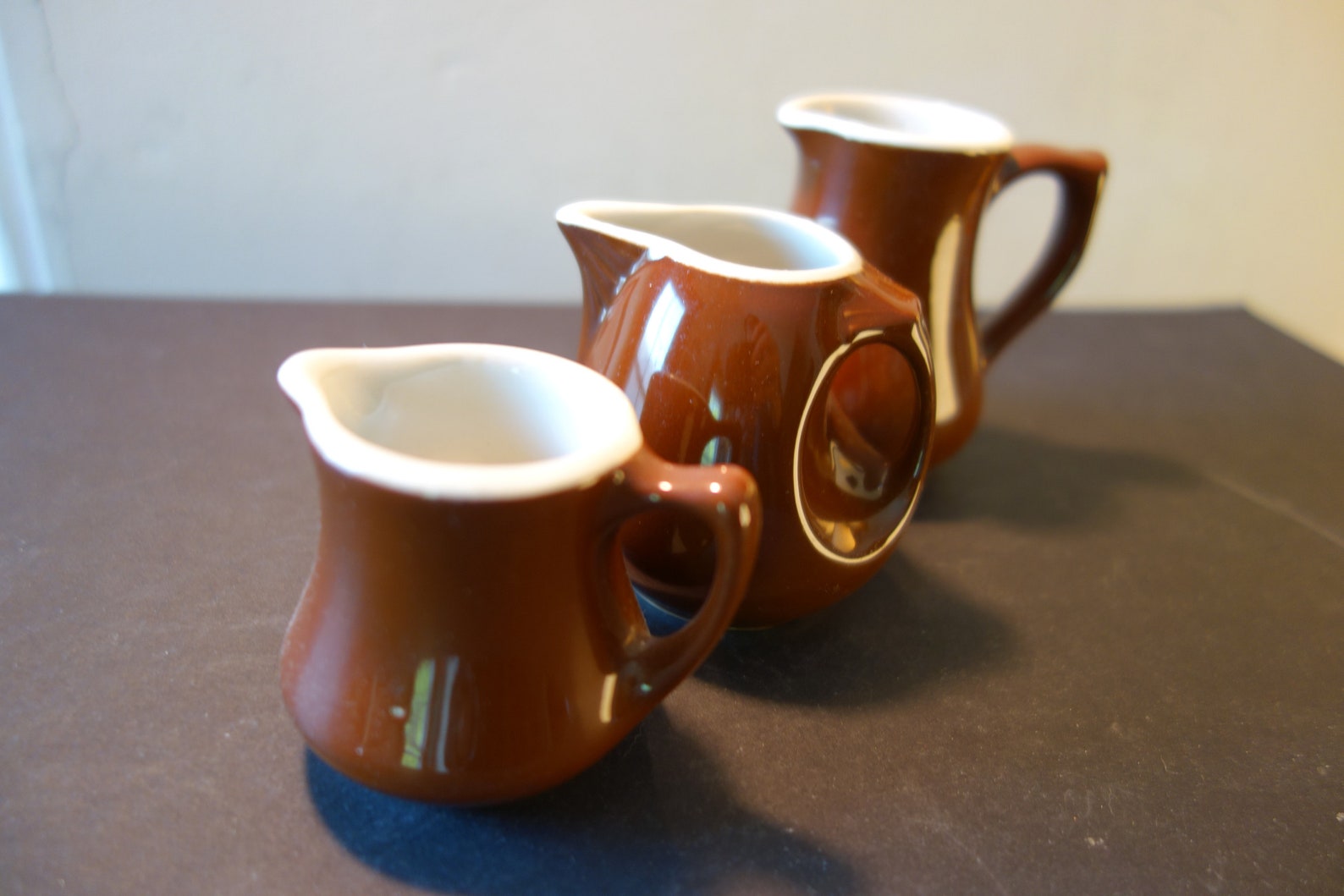 Set of Hall Creamers Great Little Collection. Mint Condition. Three ...