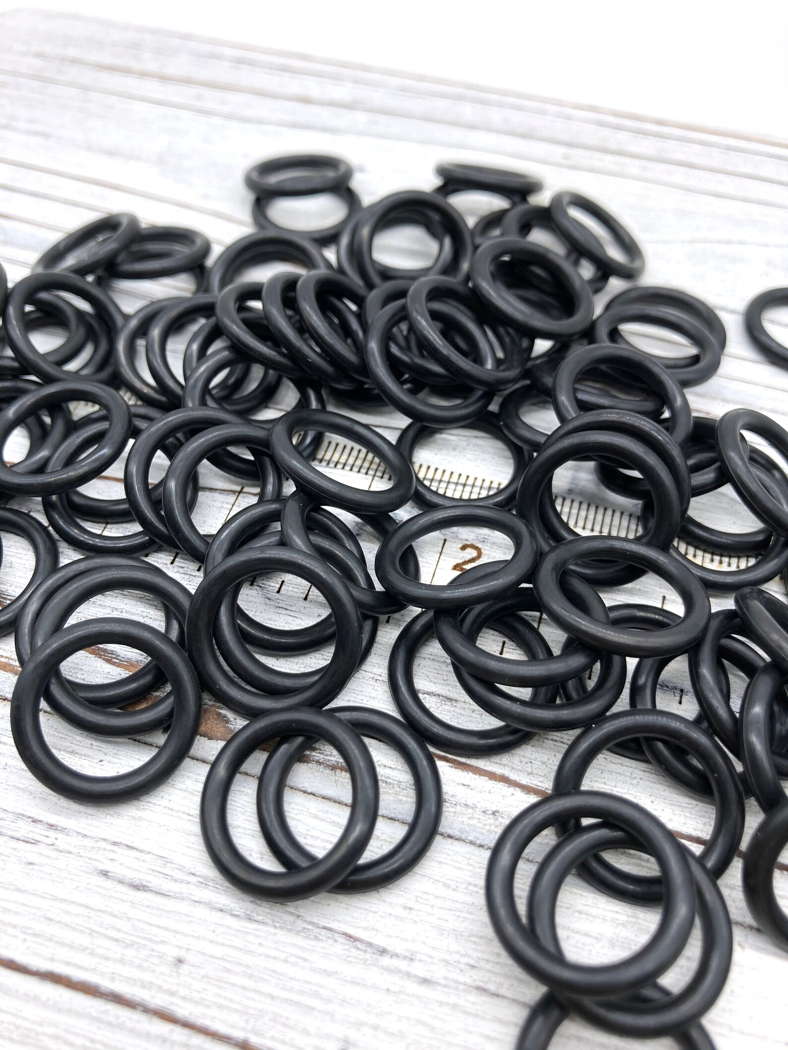 100 12g 1/2 Stretchy Black Rubber Jump Rings - Etsy