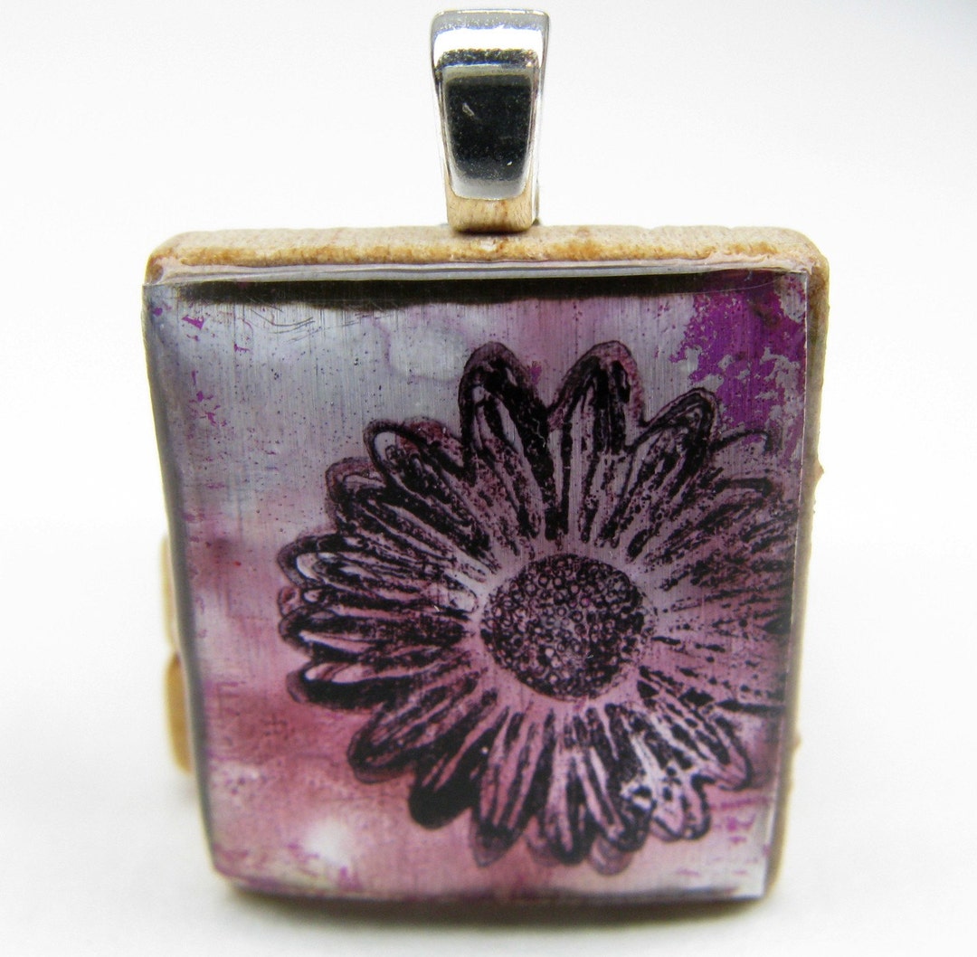 Purple Daisy - Glowing Metallic Scrabble Tile Pendant - Etsy